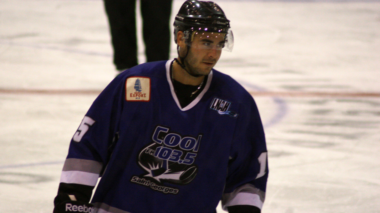Dany Roussin et Robin Lemay sous contrat avec le Cool-FM