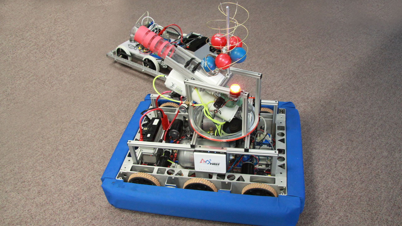 Des étudiants rivalisent d’ingéniosité pour le Festival de robotique de ...