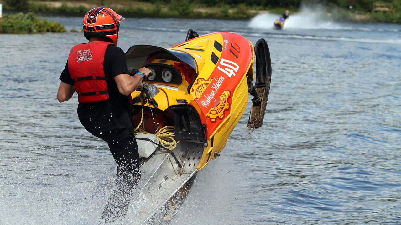 La saison Circuit de courses de Motoneige sur l’eau du Québec se termine