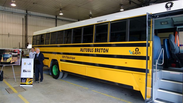 Autobus Breton acquiert deux autobus scolaires 100 % électriques pour ...