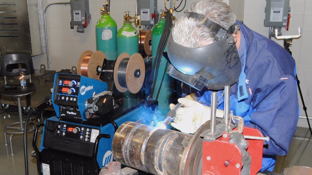Des élèves du CIMIC initiés au soudage haute pression