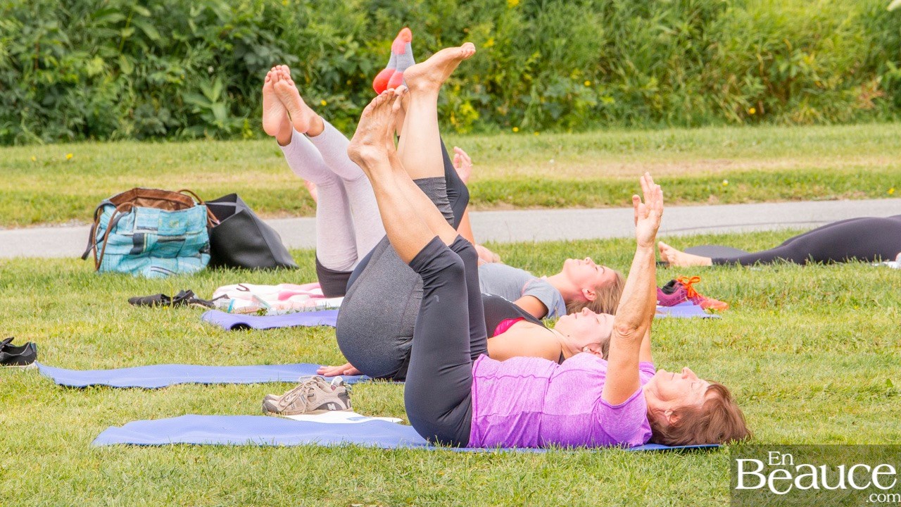Près de 25 personnes présentes au Méga Yoga pour la petite Katou à ...