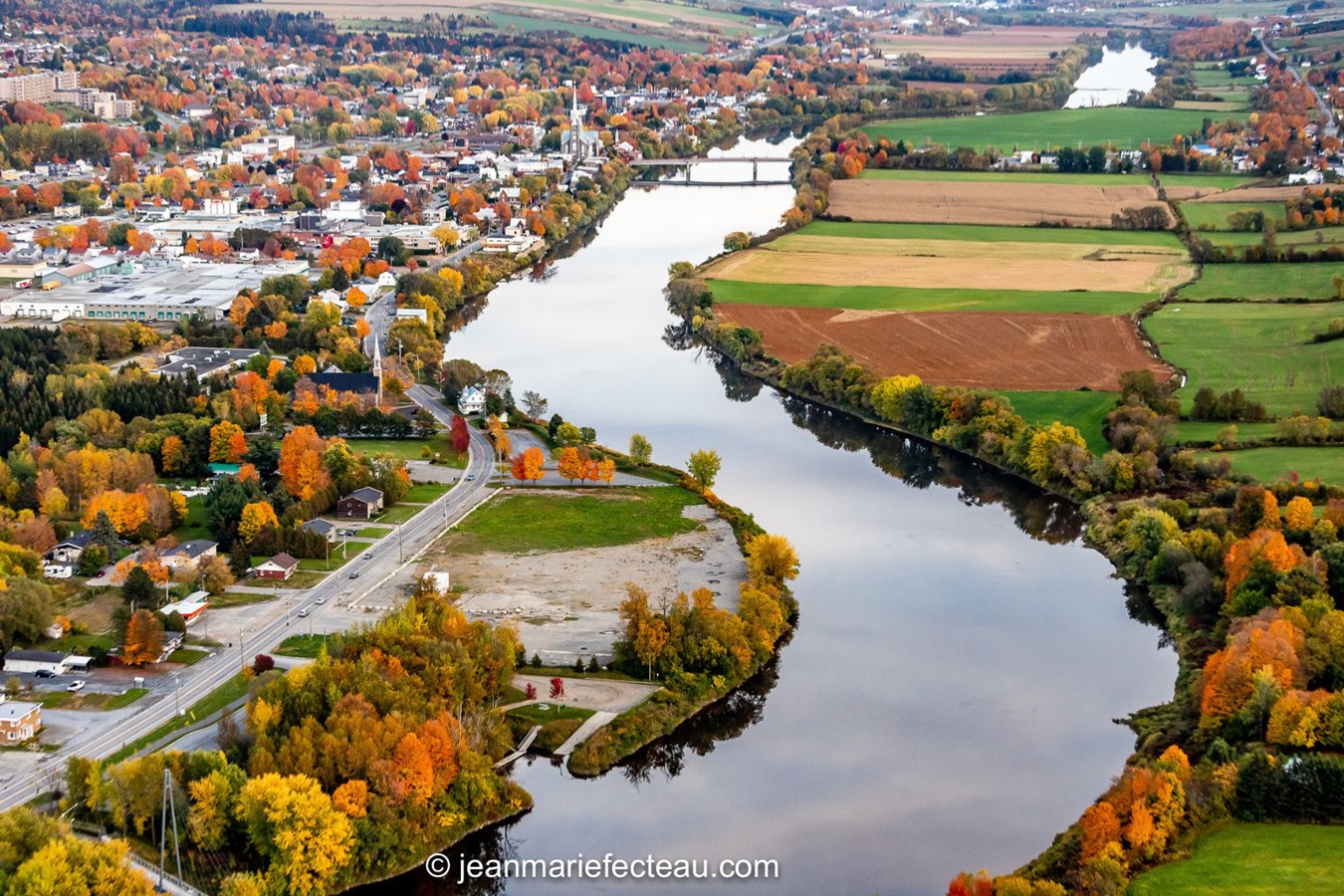 Un point de vue différent de notre belle Beauce l'automne