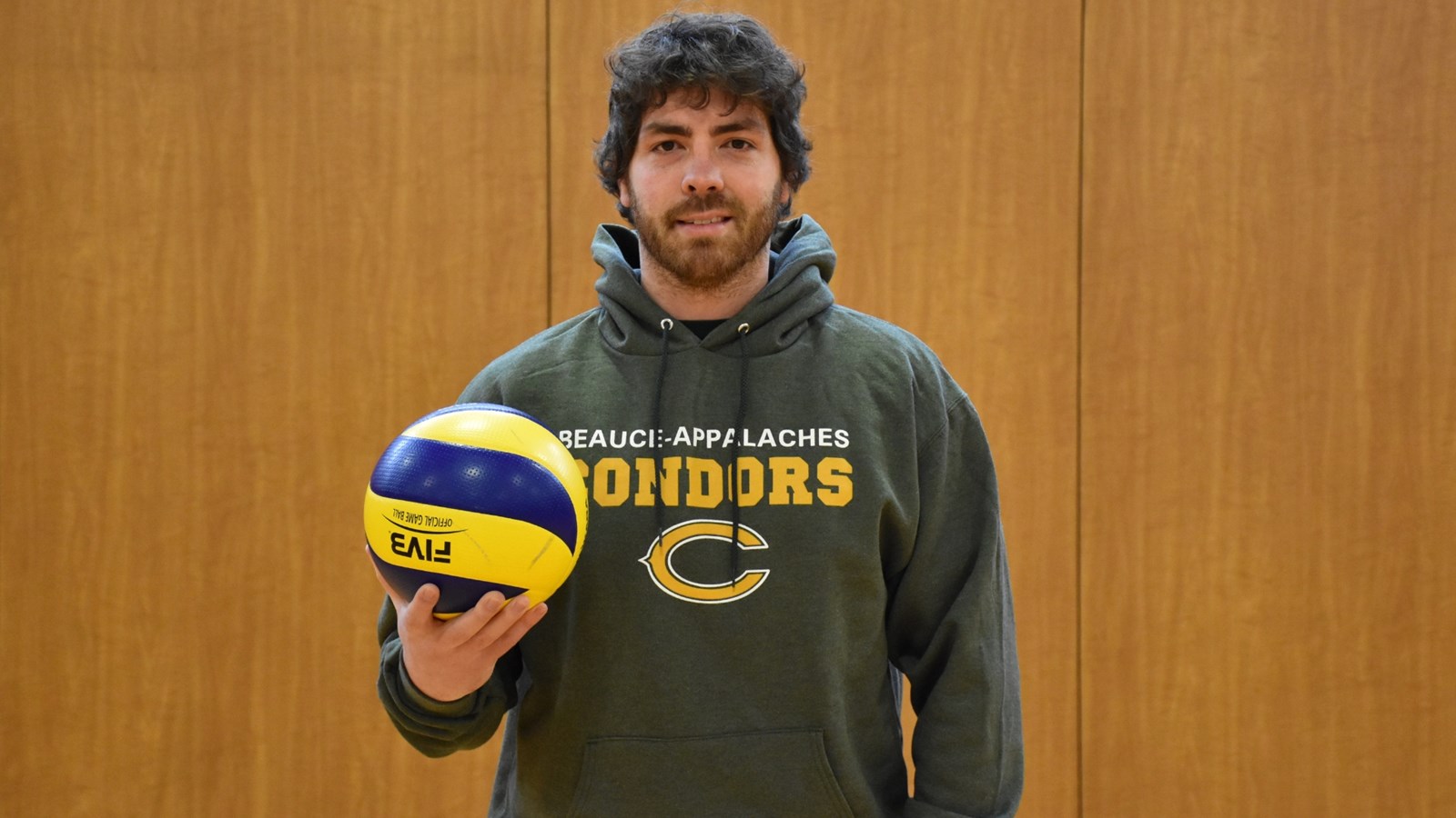 Un nouvel entraîneur se joint à l'équipe des Condors