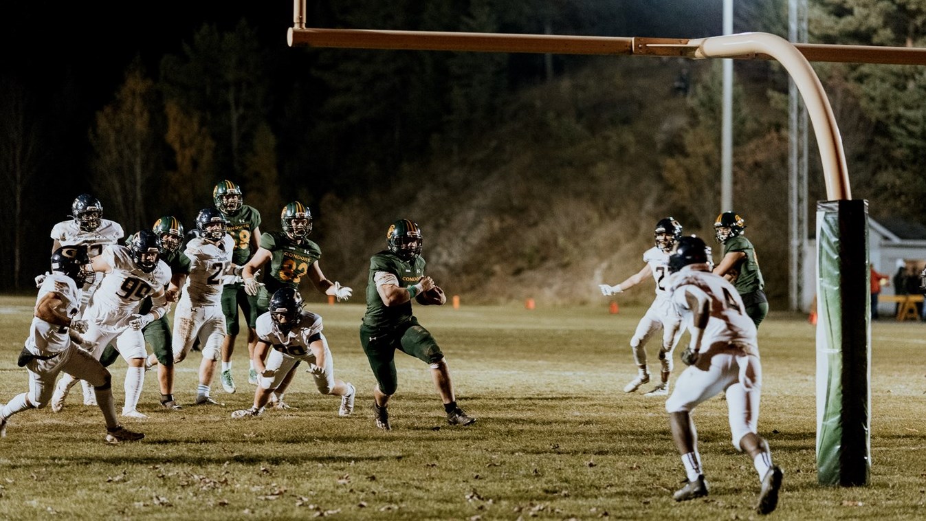 Football: les Condors en première place pour le quart de finale