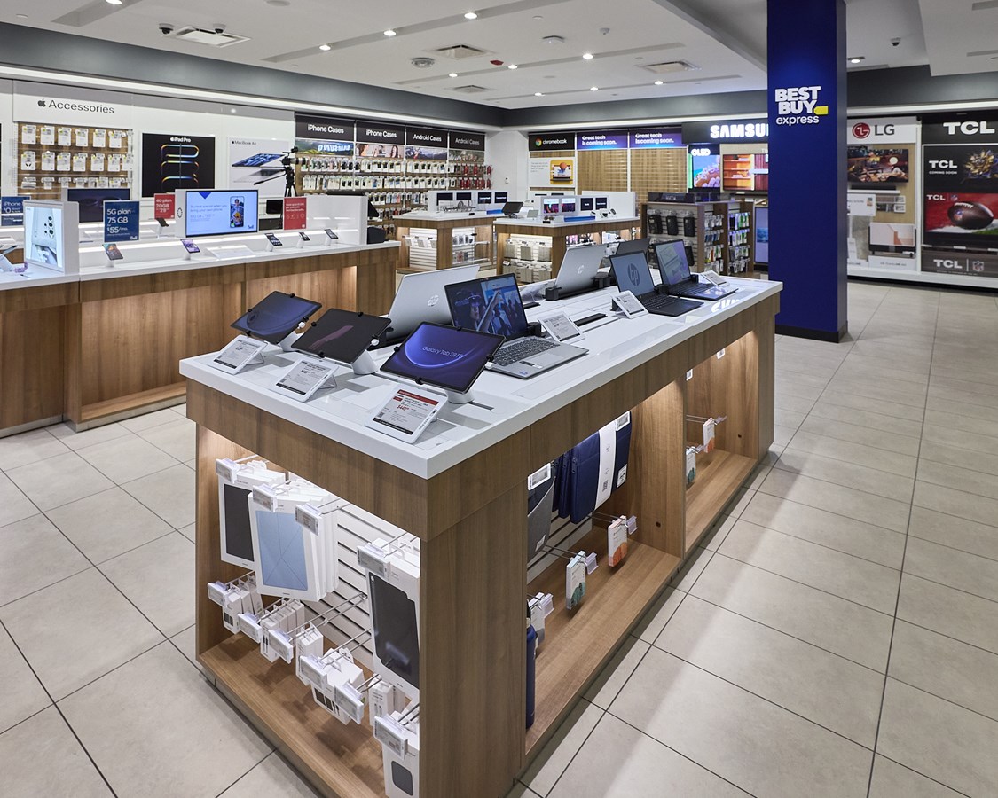 Best Buy Express s'installe au Carrefour Saint-Georges