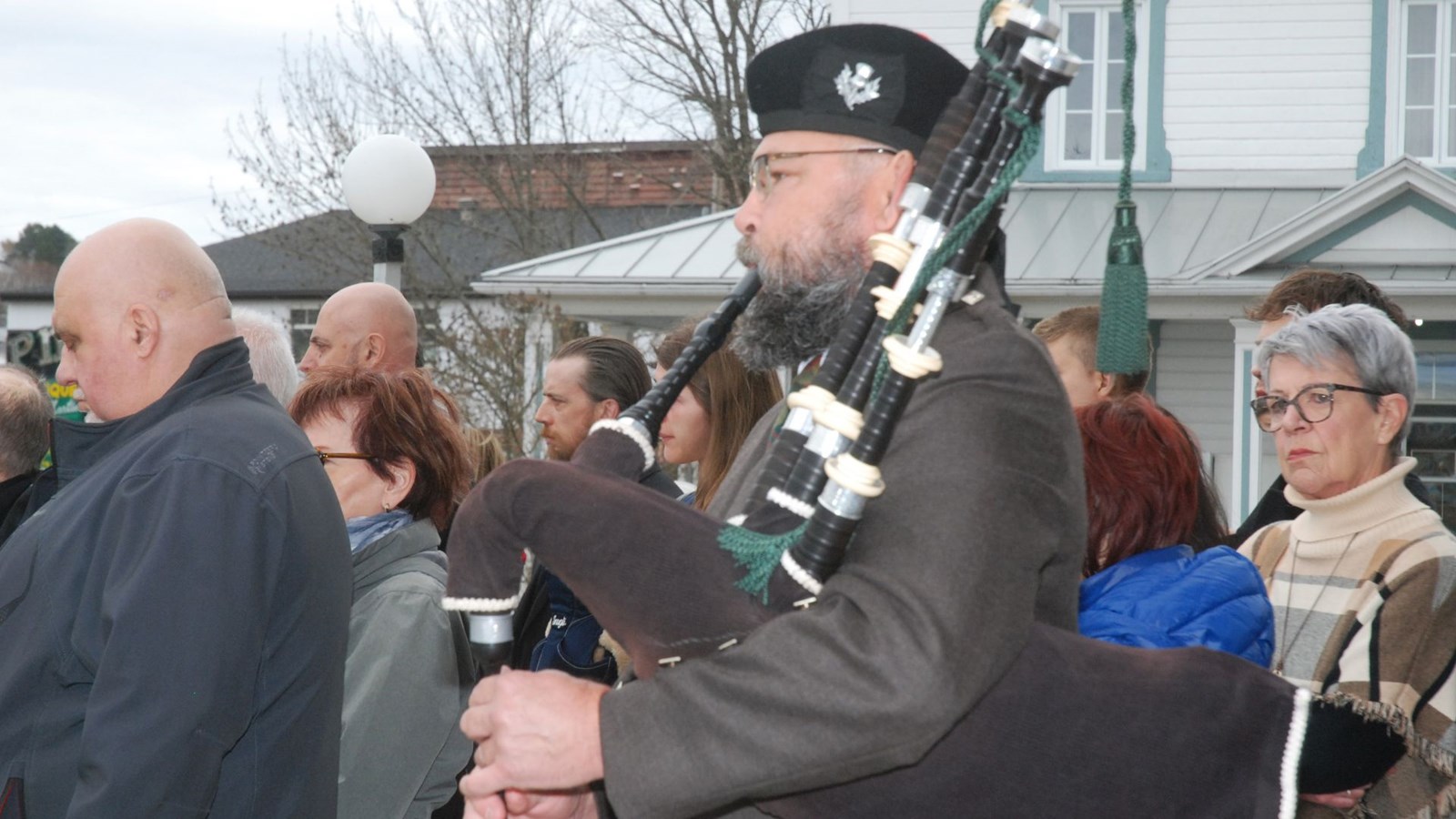 Jacob Flickinger porté à son dernier repos