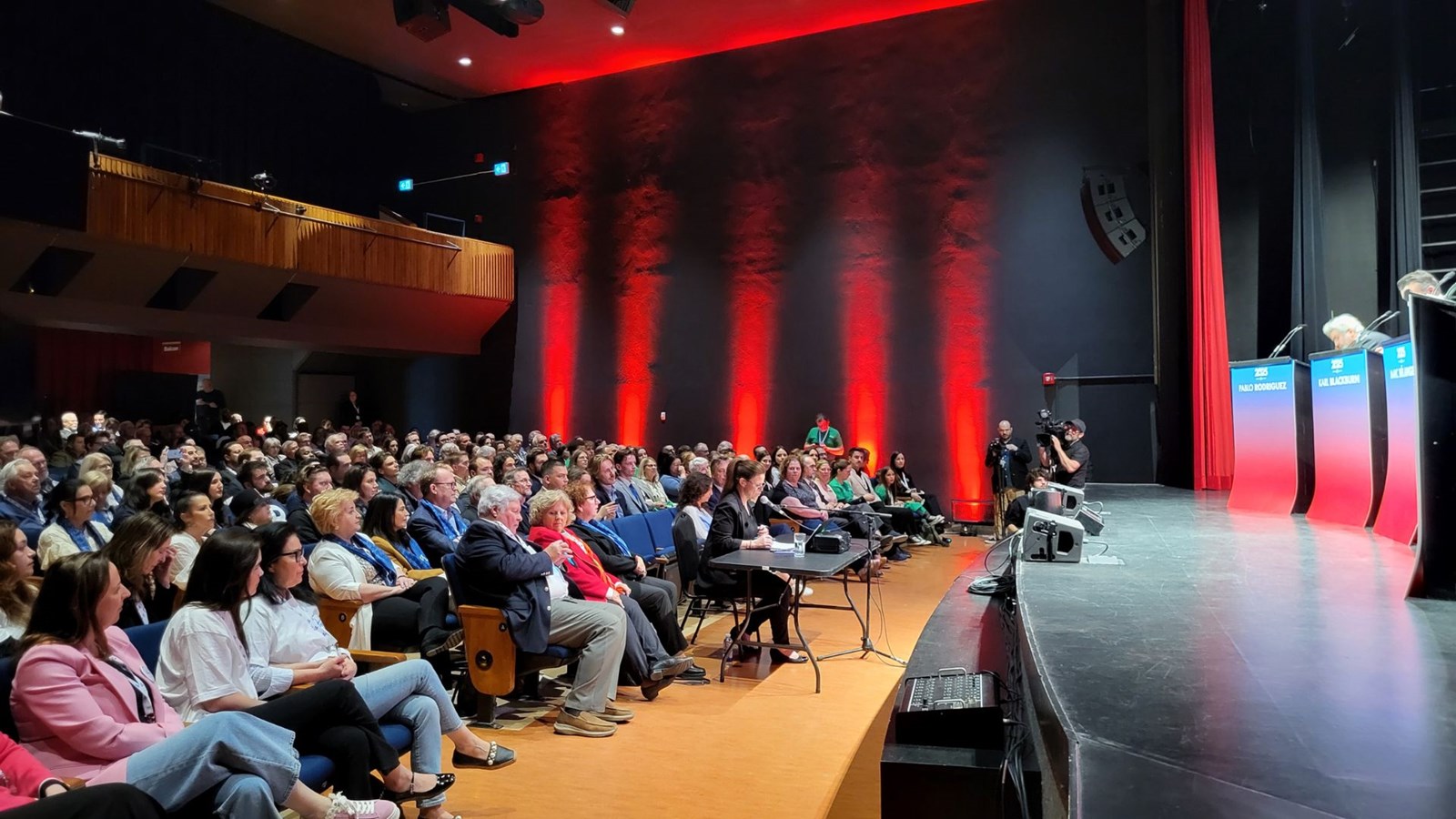 Mario Roy confronte les quatre autres candidats à la chefferie du PLQ